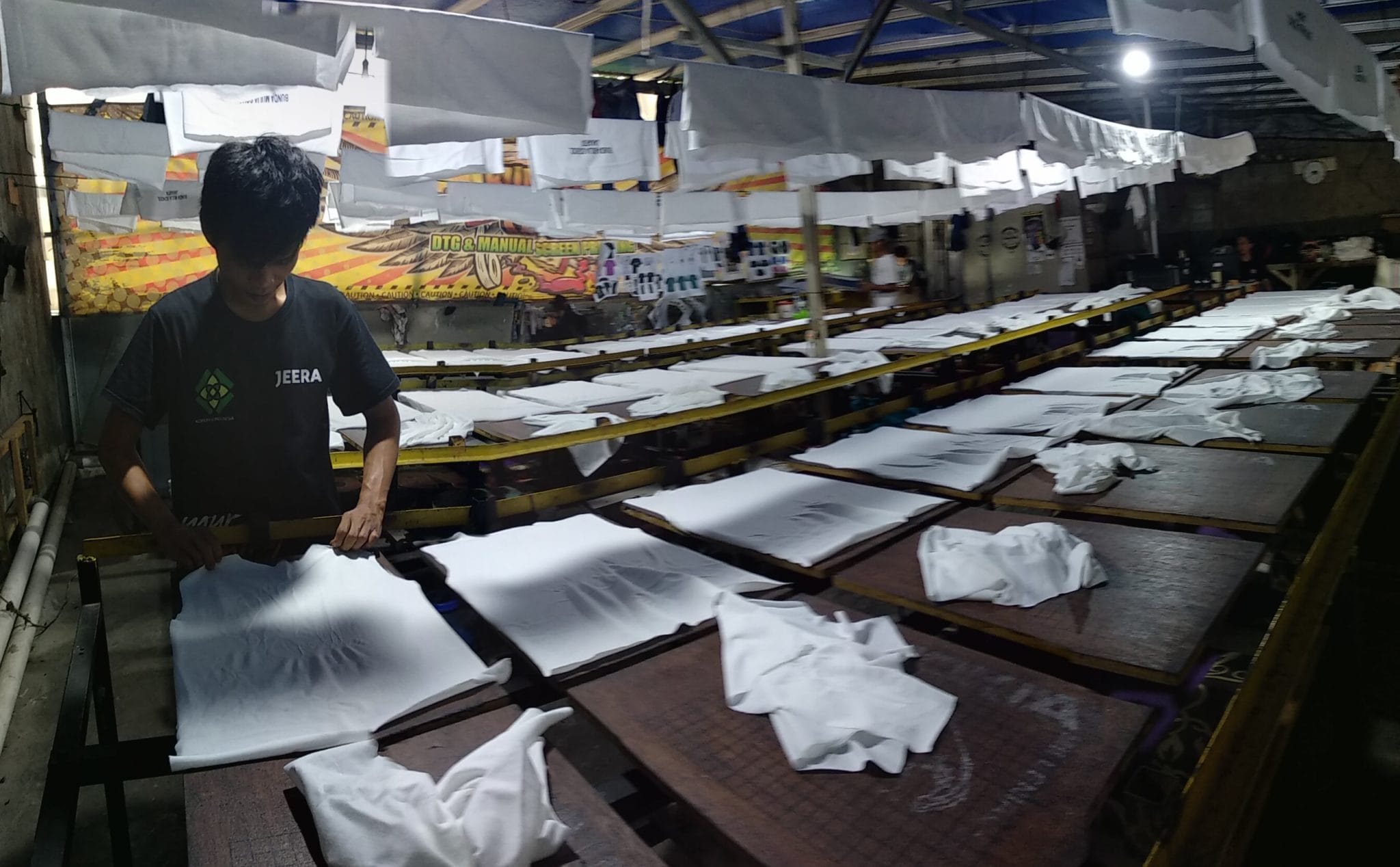 Jasa Sablon Kaos Cepat dan Murah di Indonesia